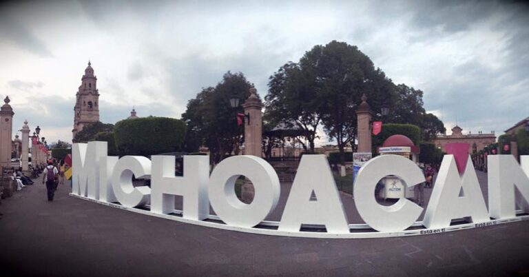 Guía básica de Michoacán: Historia, turismo, cultura y más